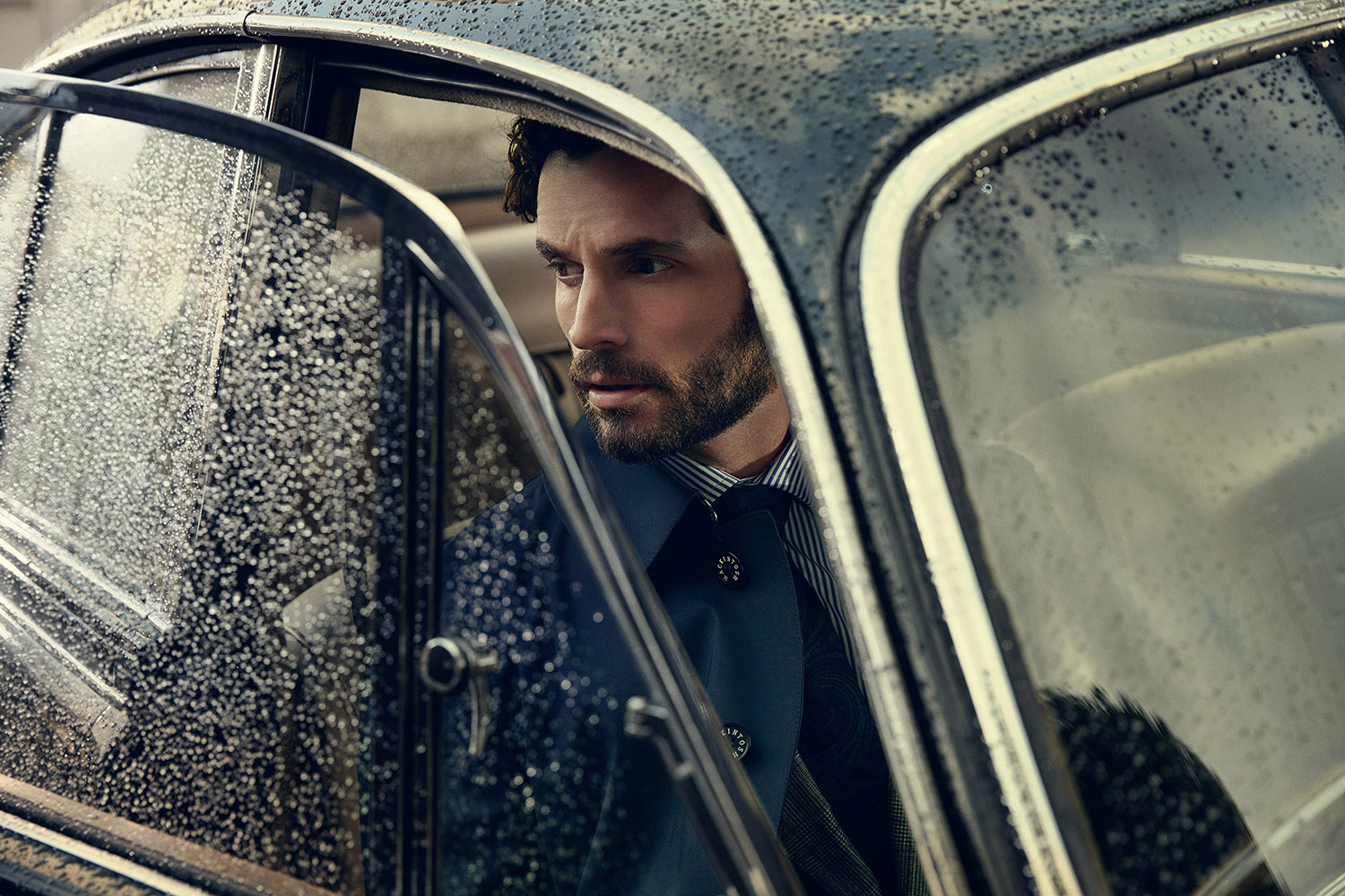 Lifestyle Advertising by Dean Freeman | Beauty and Photo – Artist Agency