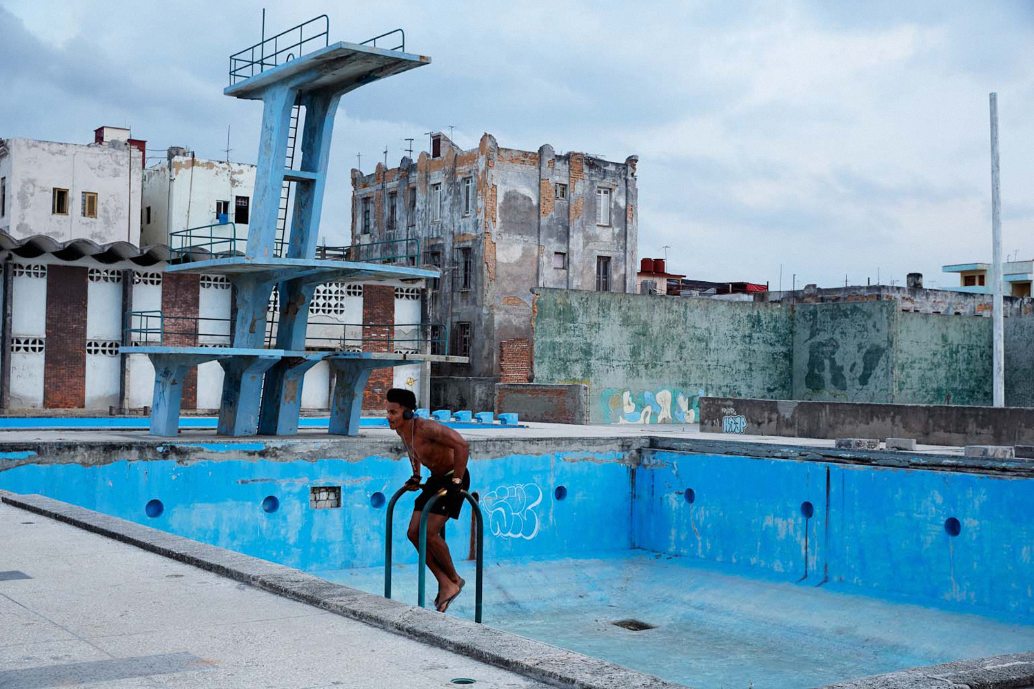 People & Places by Dean Freeman | Beauty and Photo – Artist Agency